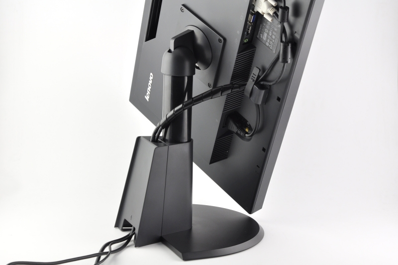 Zaslon LENOVO LT2452p | Bitset d.o.o.